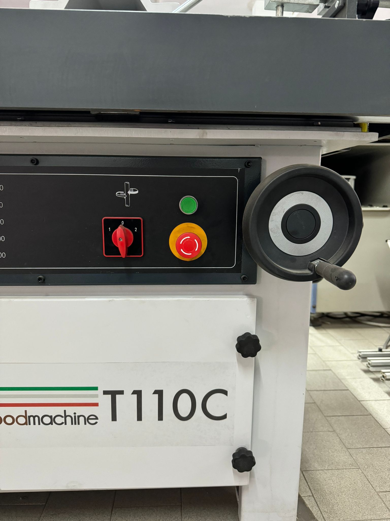 TOUPIE T 110 C – G.E.A. Wood Machine